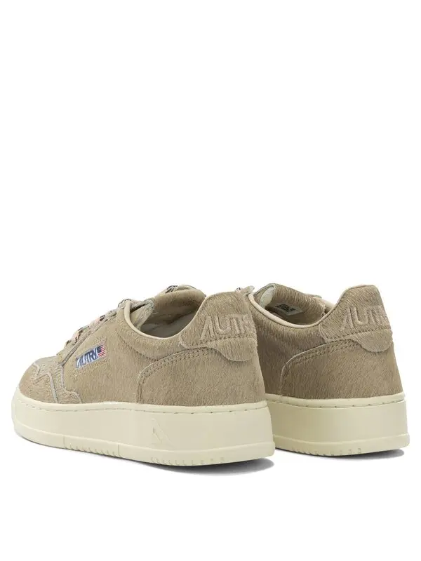 AUTRY Medalist Low Pony-effect Sneakers - Beige