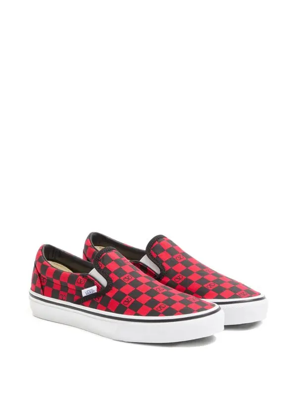 VALENTINO GARAVANI X VANS Classic Slip-on Sneakers - Red
