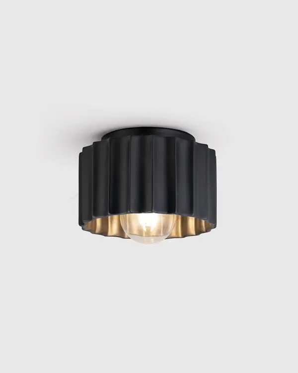 Quince Scalloped Ceramic Flush Mount / Sconce