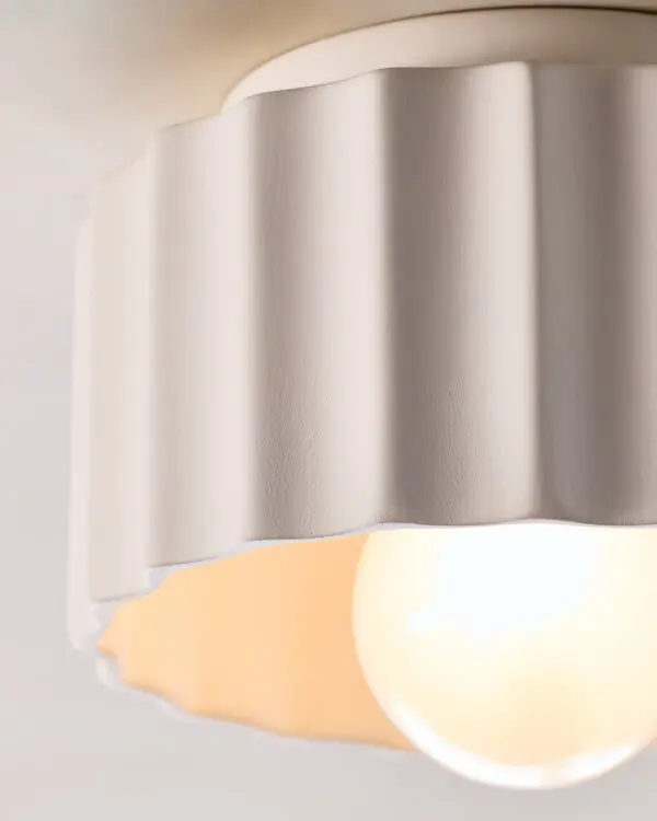 Quince Scalloped Ceramic Flush Mount / Sconce