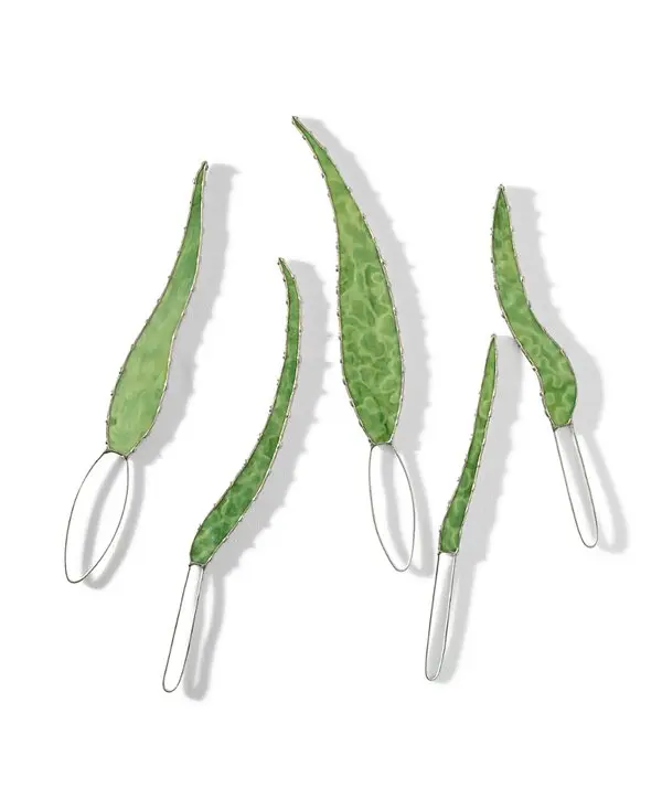 UNCOMMON GOODS Stained Glass Leaf Set Samara Phillips - Aloe