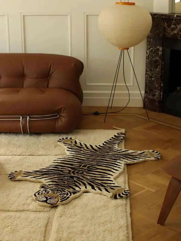 DOING GOODS Drowsy Tiger Large Rug - Brown