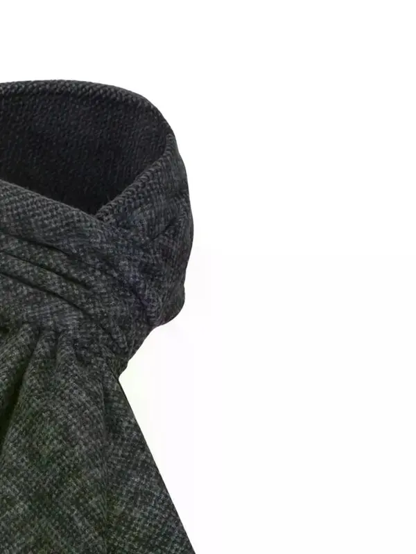 CHELSEY IMPORTS Geometric Fringed Scarf