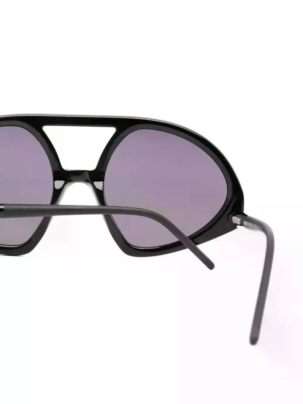 KUBORAUM P31 Sunglasses - Black