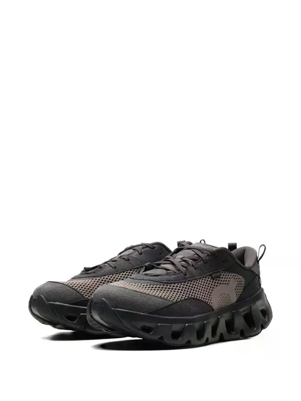 Kith X On K-tech 2 Mesh-panels Sneakers