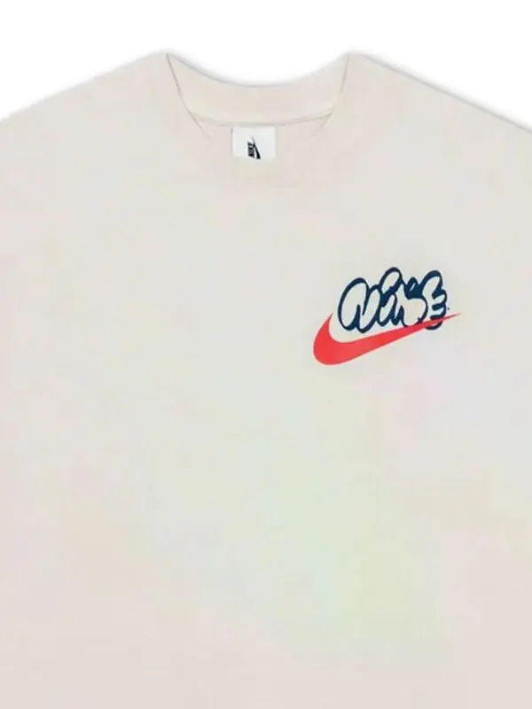 Nike Swoosh Solo T-shirt - Neutrals