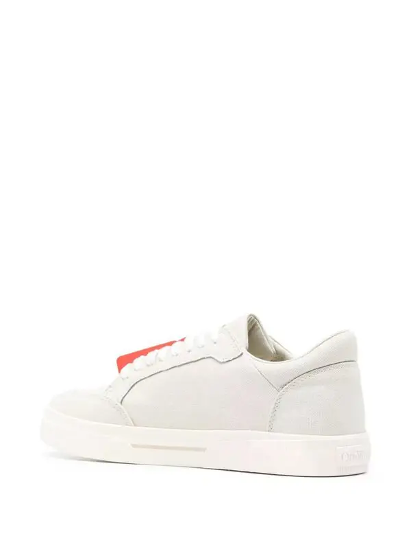 Off-White Appliqué Low Top Sneakers - Neutrals