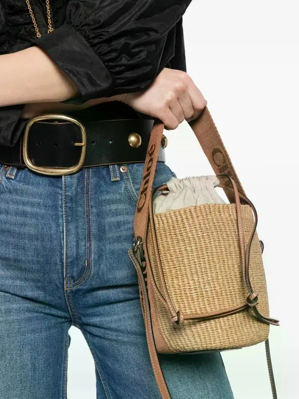 Chloé Woody Bucket Bag - Neutrals