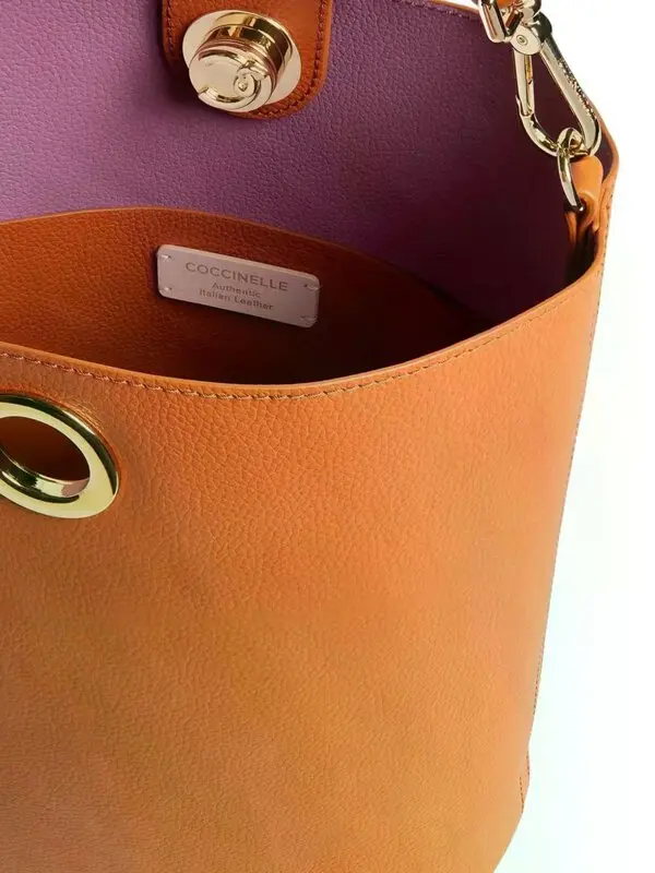 COCCINELLE Nikla Medium Shoulder Bag