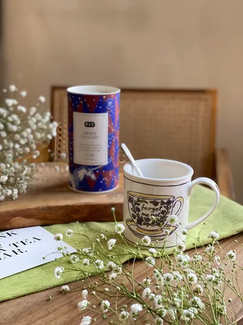 TWIG NEW YORK Heritage Forget Me Not Mug