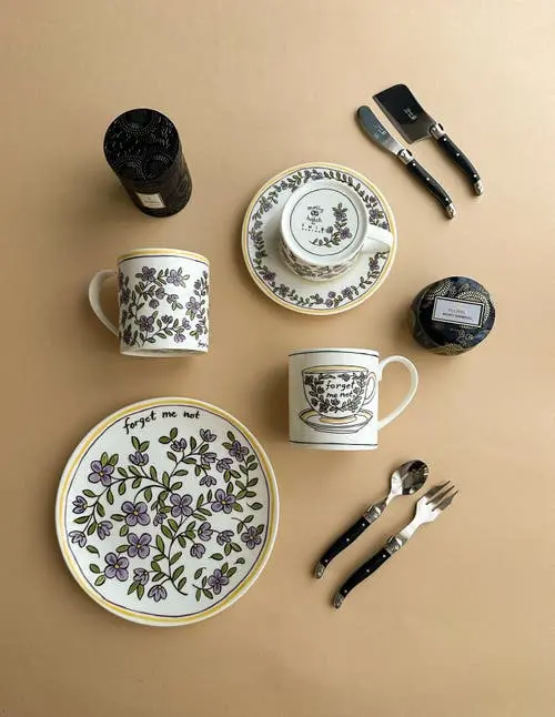 TWIG NEW YORK Heritage Forget Me Not Mug