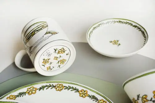 TWIG NEW YORK Heritage Daisy Chain Mug