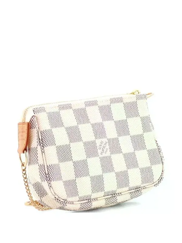 LOUIS VUITTON Pochette Accessoires Damier Clutch - White