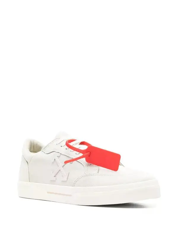 Off-White Appliqué Low Top Sneakers - Neutrals