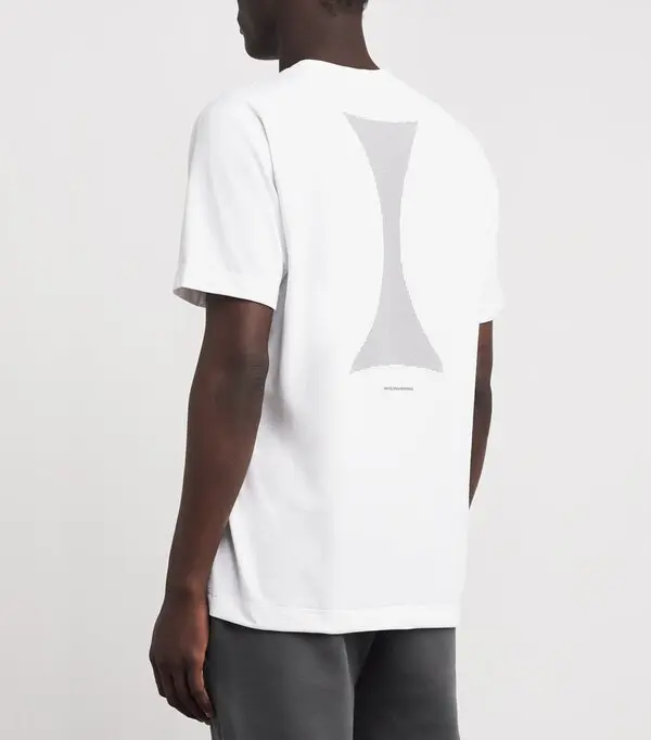 On Train Graphic T-shirt