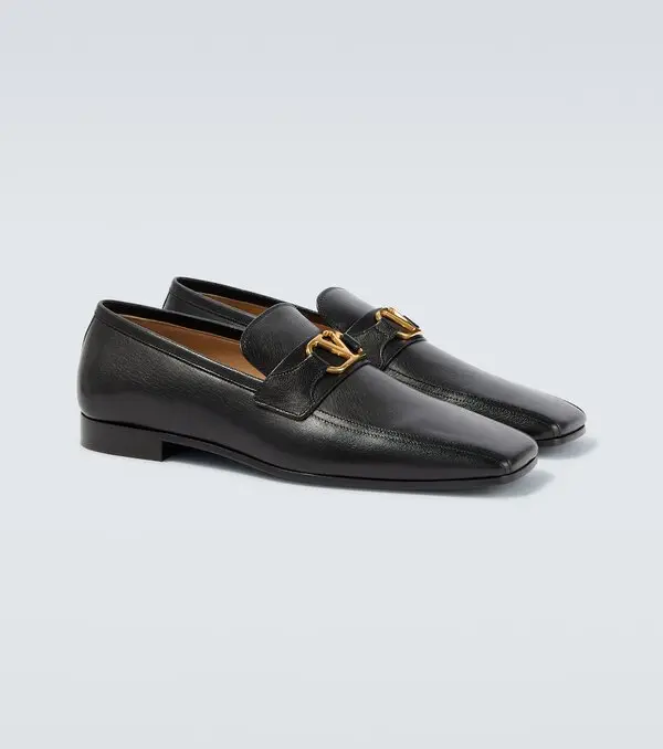 Valentino Garavani Vlogo Leather Loafers