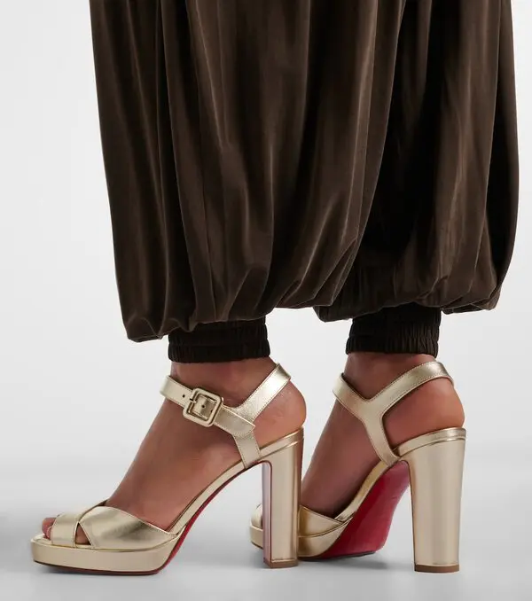 CHRISTIAN LOUBOUTIN Cora Leather Sandals - Gold