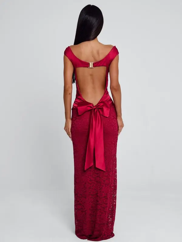 OUTCAST Sylora Maxi Dress