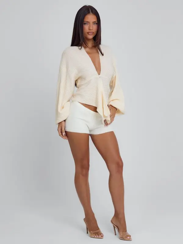 OUTCAST Camari Short