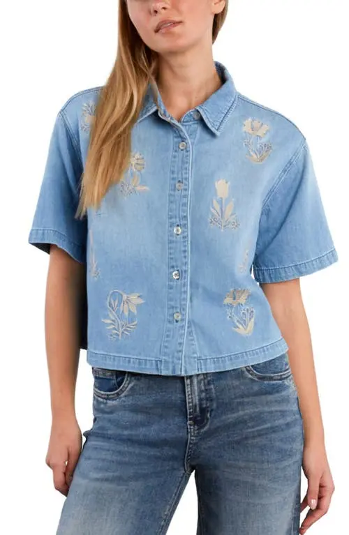 HINT OF BLU Floral Stitched Crop Denim Shirt