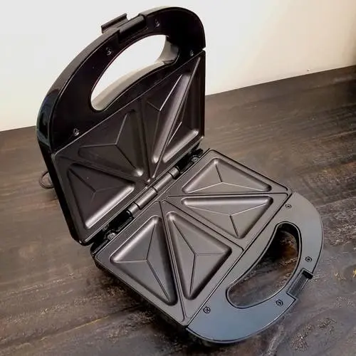 BETTER CHEF Compact Nonstick Electric Sandwich Grill