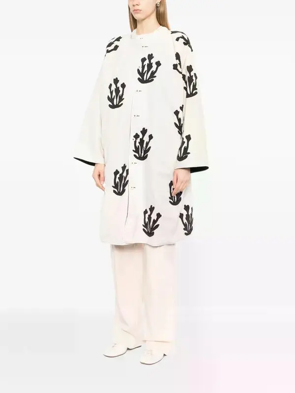 KINYAN LAM Floral Embroidery Coat