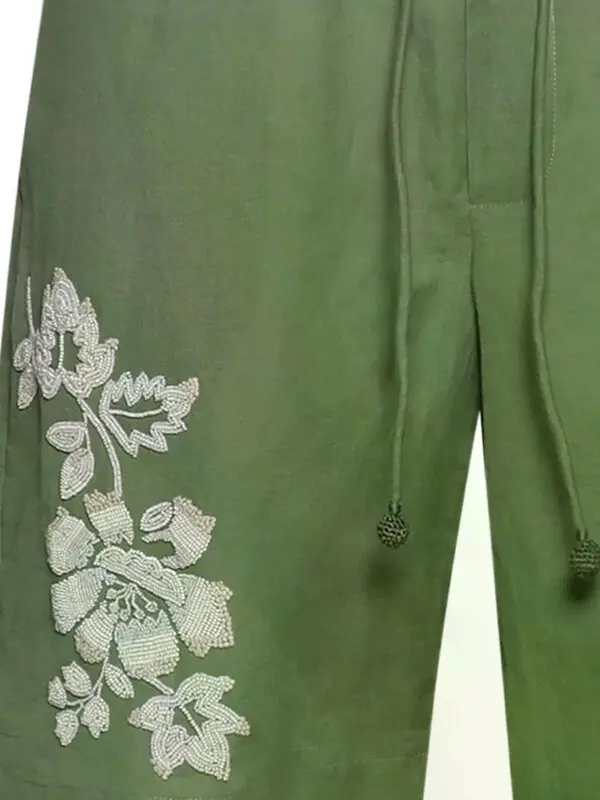 BAZISZT Toujours Shorts