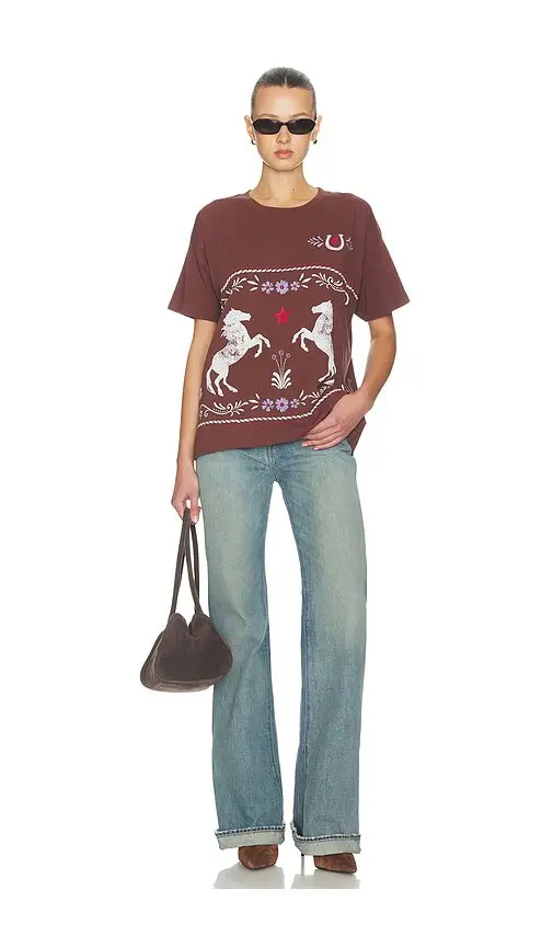 Daydreamer Floral Horse Graphic T-shirt - Nutmeg