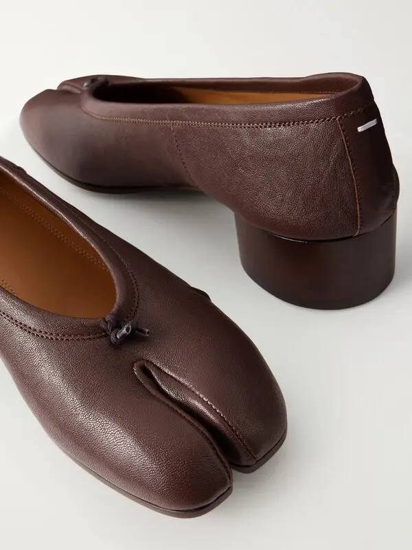 MAISON MARGIELA Tabi Leather Ballerina Pumps - Brown