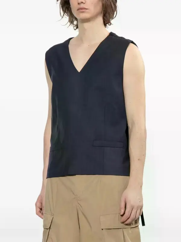 Toga V-neck Vest