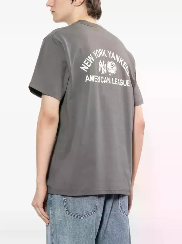 New Era Crew Neck T-shirt