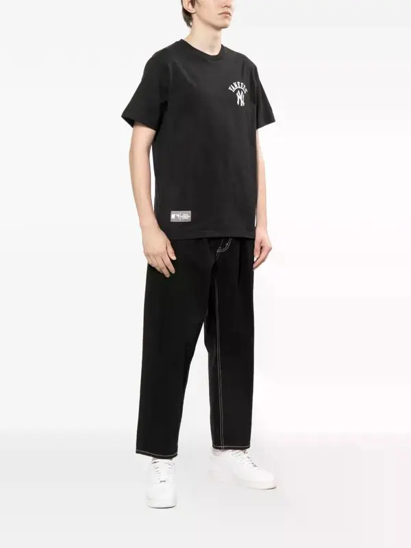 New Era Crew Neck T-shirt