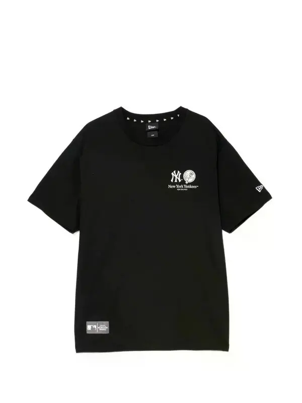 New Era Crew Neck T-shirt