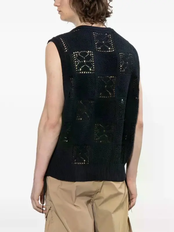 Toga V-neck Vest
