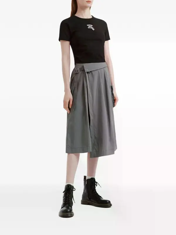 Izzue Graphic-print T-shirt - Black