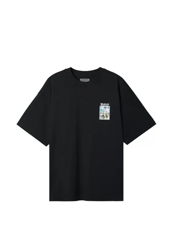 MUSIUM DIV. Round Neck Graphic T-shirt - Black