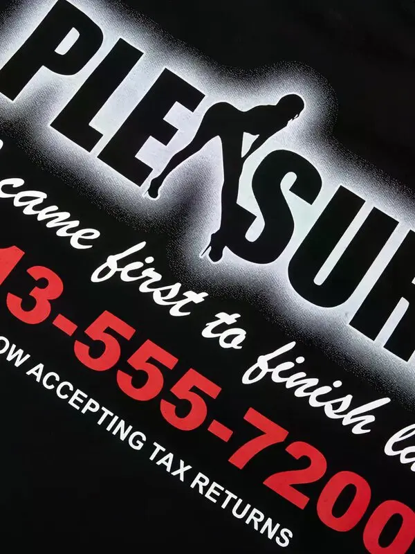 PLEASURES Hot 4 U T-shirt - Black