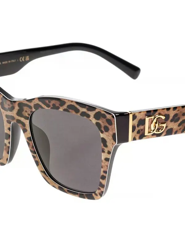 Dolce & Gabbana Leopard Print Square Frame Sunglasses - Neutrals