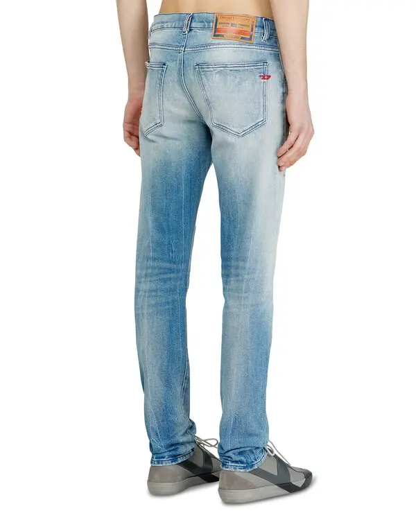 DIESEL® D-strukt Slim Fit Jeans - Denim