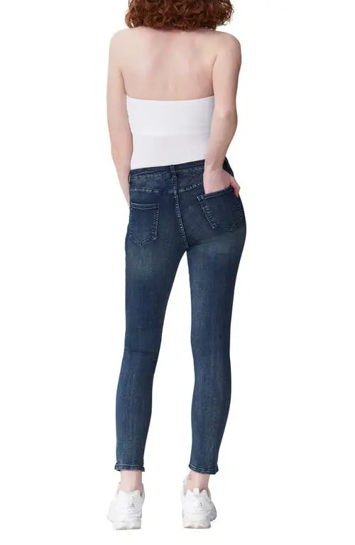 Universal Standard Seine Skinny Jeans
