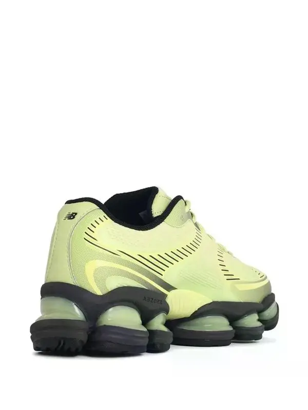 NEW BALANCE Abzorb 2000 Sneakers - Green