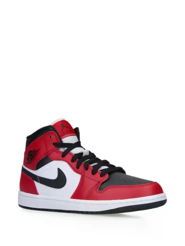 Nike Logo Lace-up Sneakers