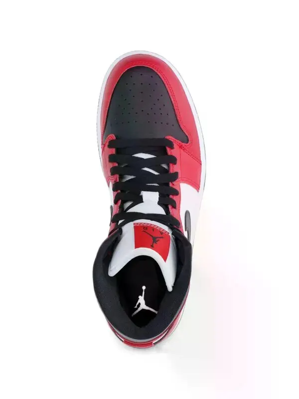 Nike Logo Lace-up Sneakers