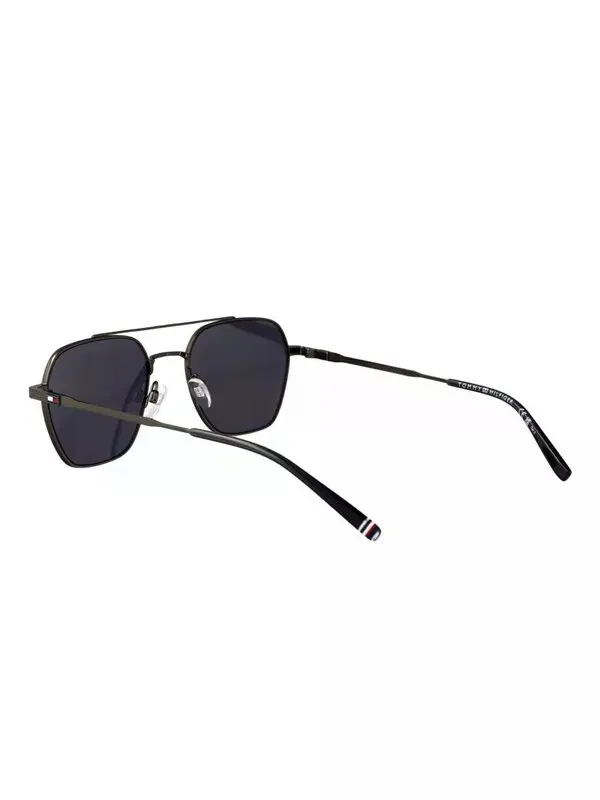 Tommy Hilfiger Pilot Frame Sunglasses - Black