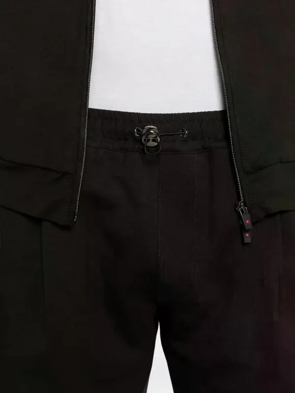 KIRED Pleated Knee-length Shorts - Brown