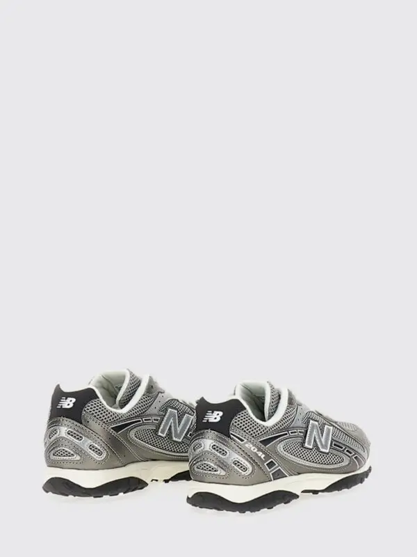 NEW BALANCE Sneakers - Silver