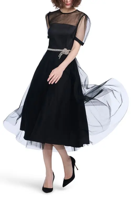overlay cocktail dress Lace Overlay Sleeveless Black Cocktail Party Dress
