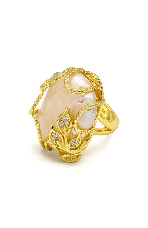 LA MENO Freshwater Pearl Leaf Ring - Gold