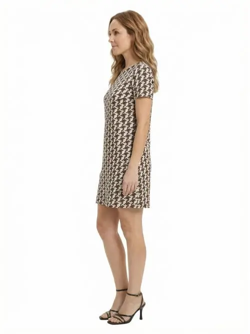 24SEVEN COMFORT APPAREL Essential Geometric Mini Shift Dress - Brown Multi