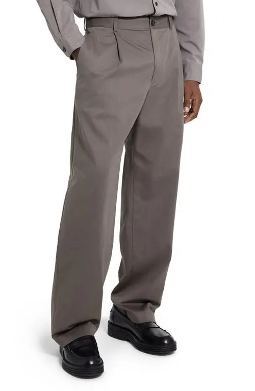 Theory Relaxed Pleat In Moonsoft Cotton Blend Pants - Morel